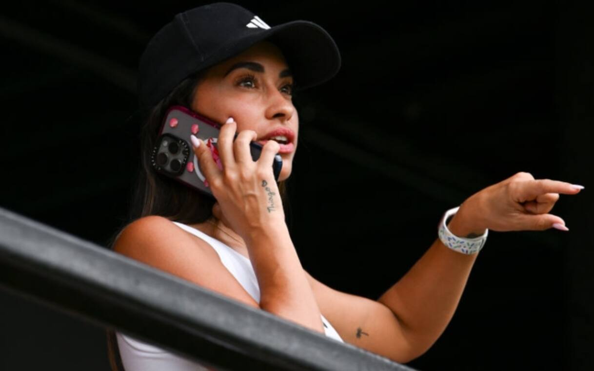 Como: la moglie di Messi, Antonella Roccuzzo, allo stadio per la gara ...