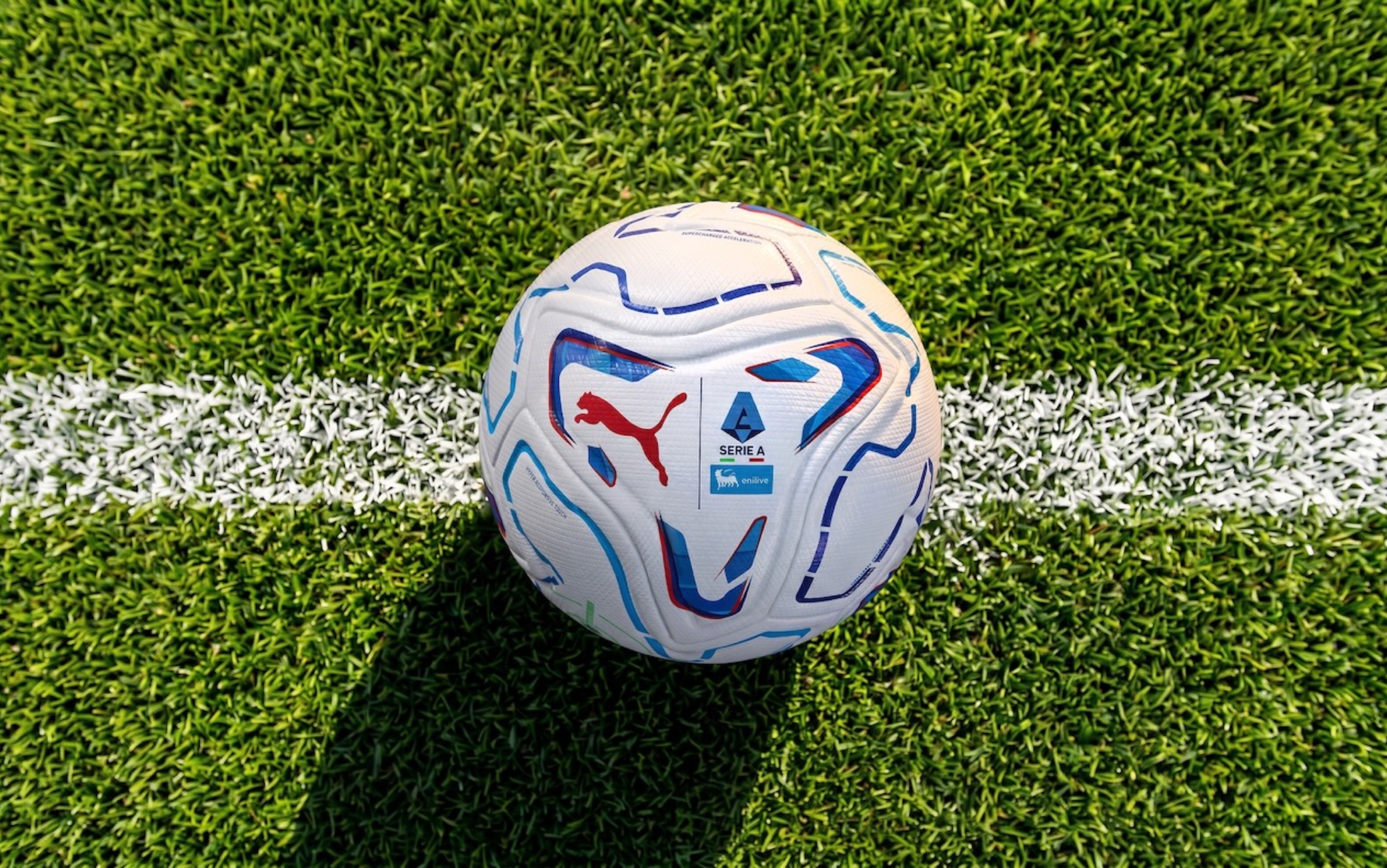 Serie A, presentato il nuovo pallone per la stagione 2026 2027 | Sky Sport