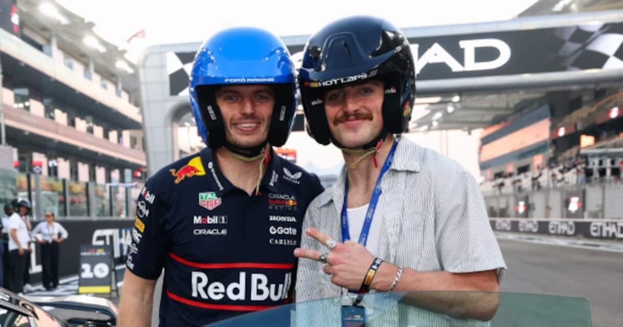 F1, GP Abu Dhabi: Verstappen, hot lap con Benson Boone. Foto | Sky Sport
