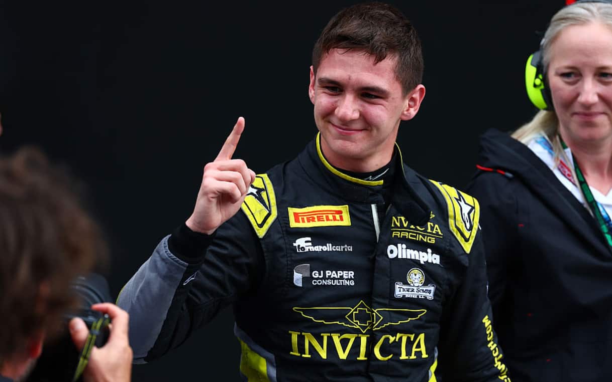 F2, Fornaroli vince la Feature Race e allunga in campionato. I ...