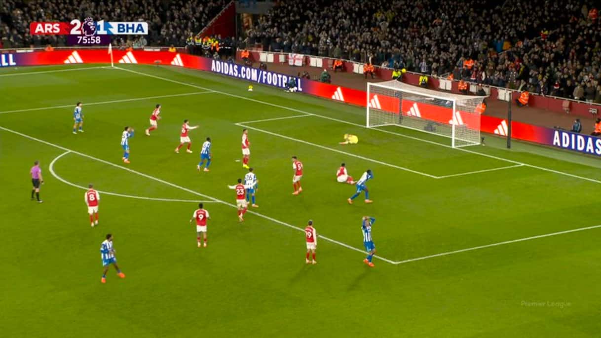 VIDEO. Raya, una parata che può valere una stagione