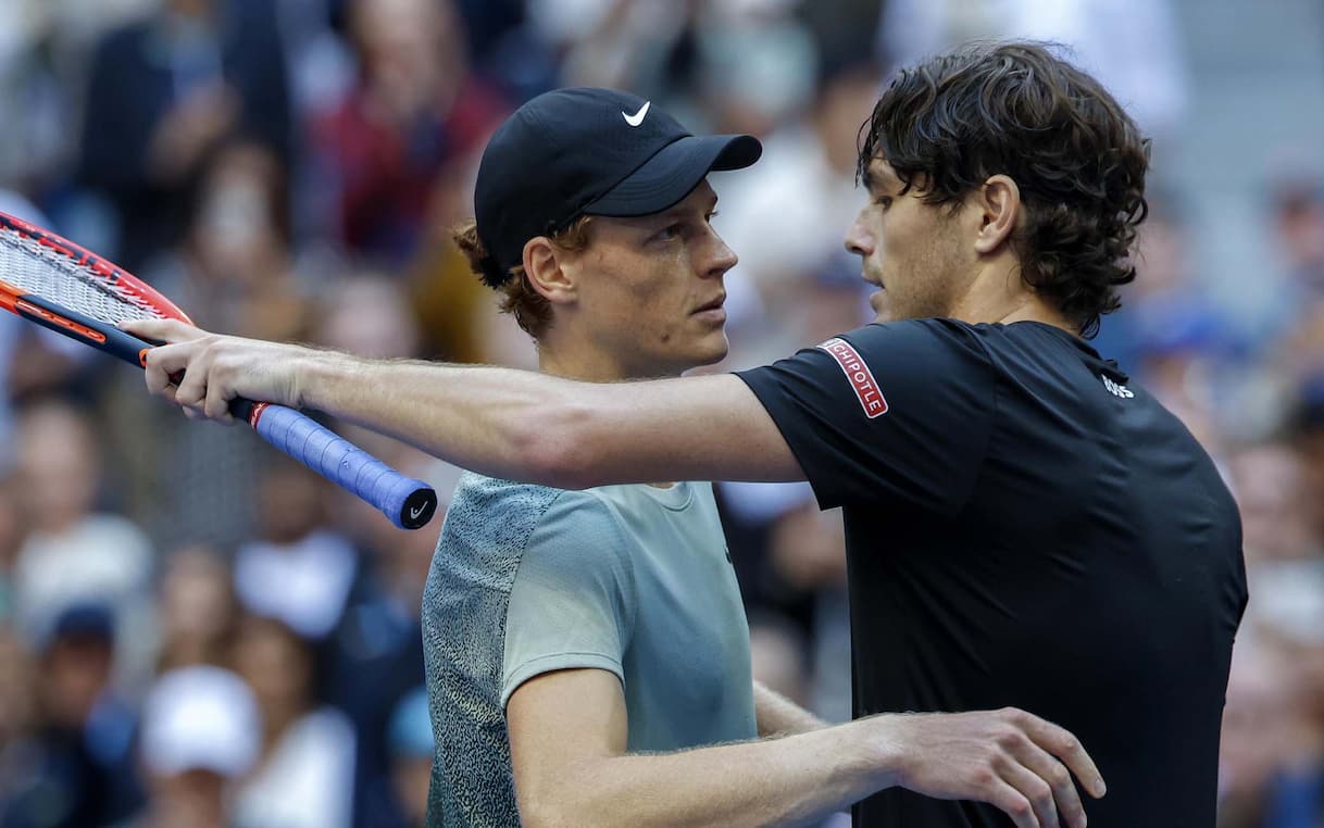 Sinner agli Us Open [batte/perde contro] Fritz: gli highlights video ...