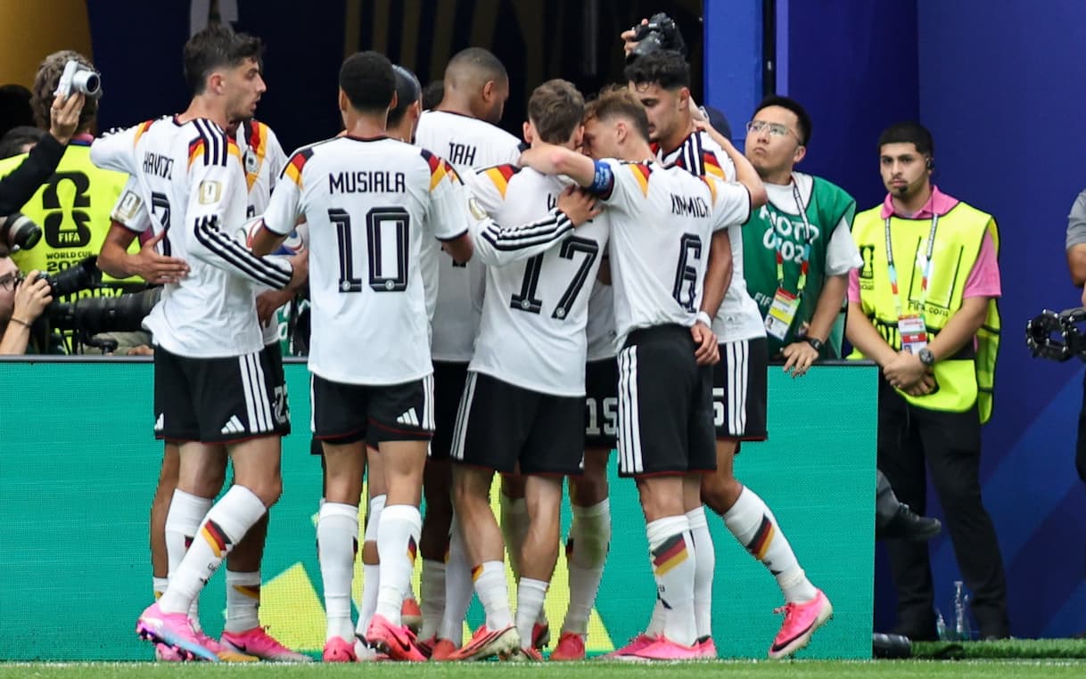 Germania-Curaçao 7-1: gol storico di Comenencia, poi la valanga tedesca ...