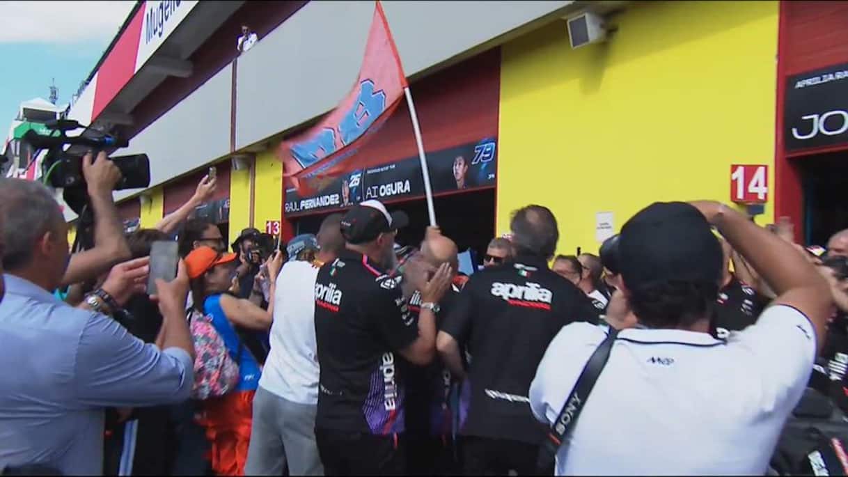 Aprilia, festa grande per Bezzecchi e Martin al Mugello | Video Sky Sport