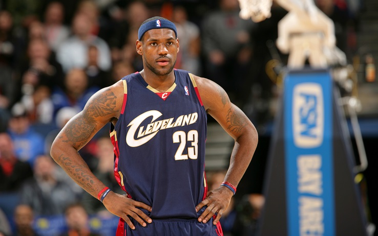 NBA, LeBron: dopo quasi 19 anni s’interrompe la striscia di partite con ...