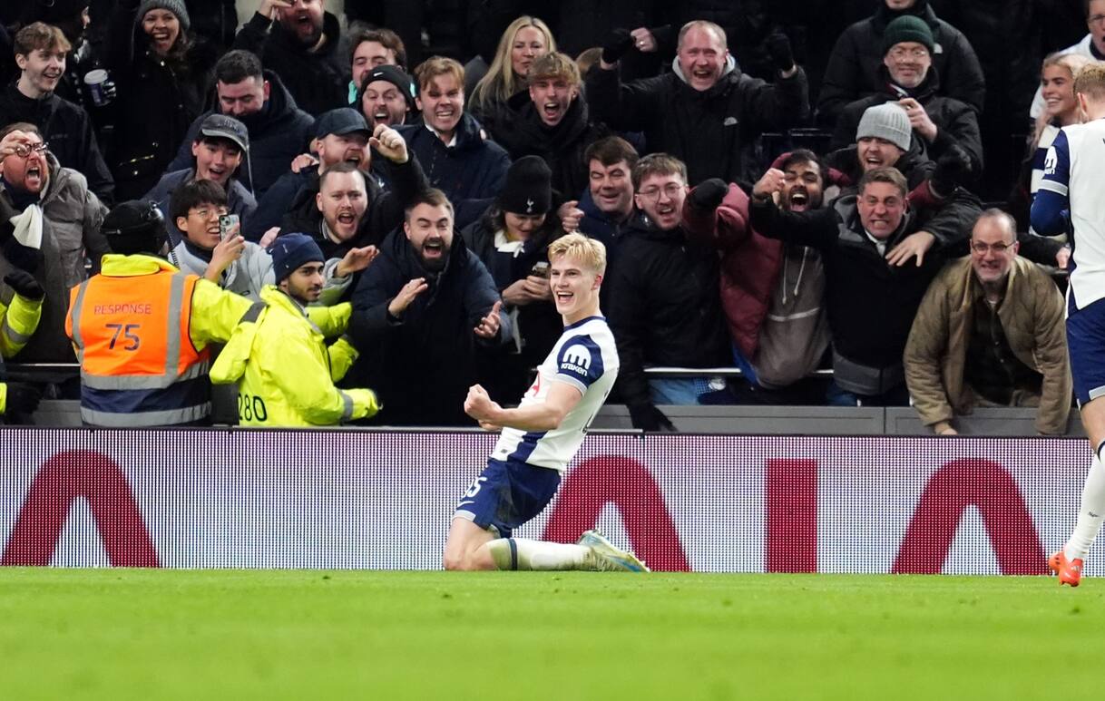 Coppa di Lega, Tottenham-Liverpool 1-0: Bergvall decide l'andata della ...