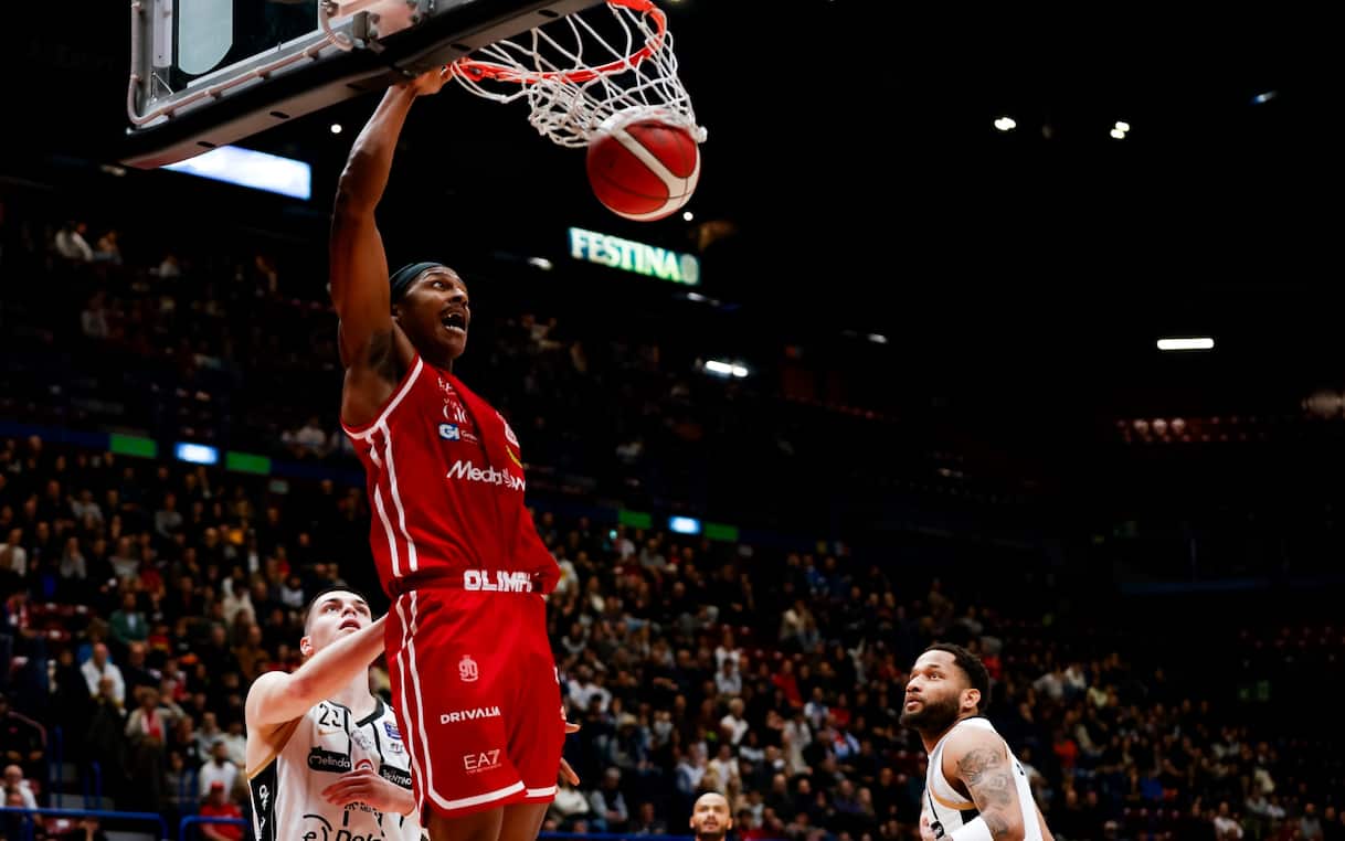 L’Olimpia infiamma il Forum: Brooks e LeDay guidano Milano ...