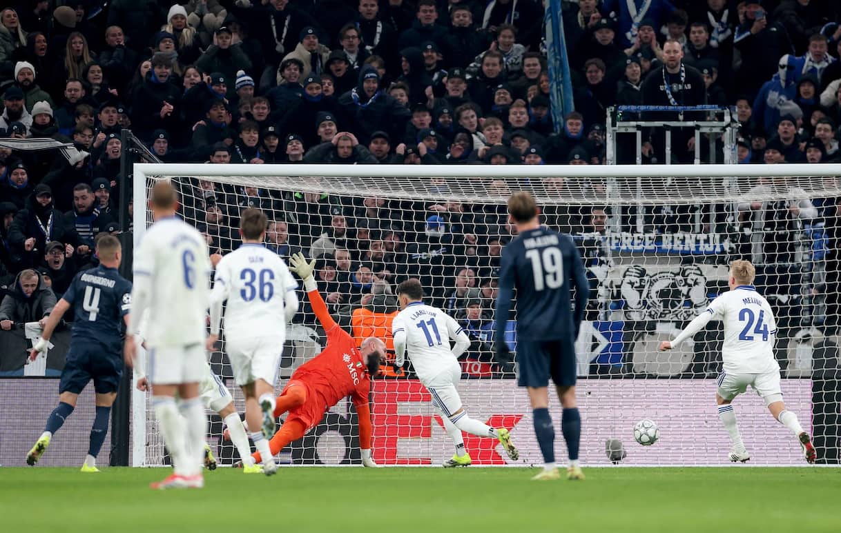 Copenaghen-Napoli 1-1, gol e highlights: Larsson risponde a McTominay ...