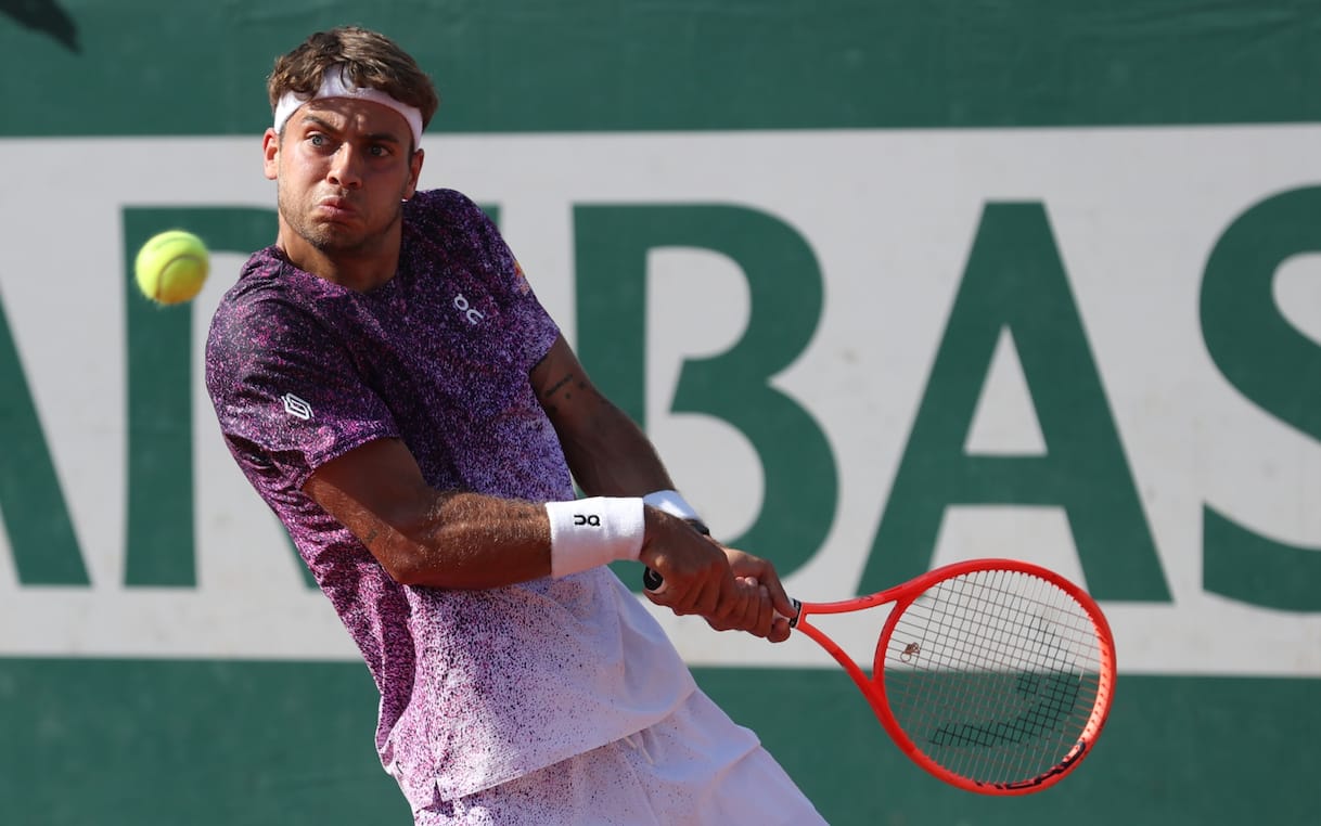 Cobolli al 3° turno del Roland Garros 2026: Wu battuto in tre set | Sky ...