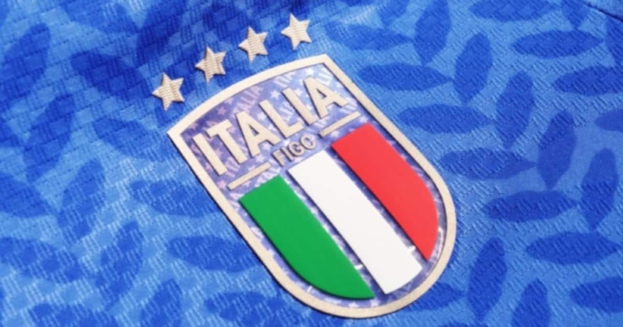 Italia, presentata la nuova maglia della Nazionale: svelata Azzurra ...