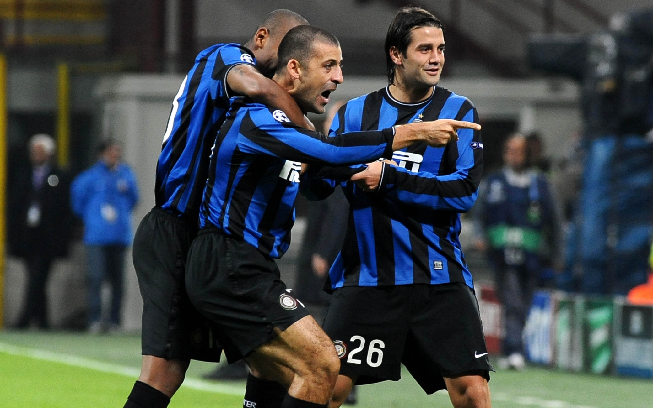 Chivu all'Inter, è ufficiale il nuovo allenatore: firma fino al 2027 ...
