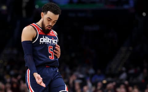 NBA, i Suns piazzano il colpo Tyus Jones: ora Phoenix è di nuovo una ...
