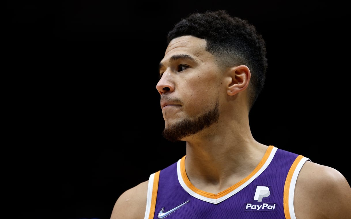 Playoff NBA, Devin Booker rientra senza chiara comunicazione dei Suns ...