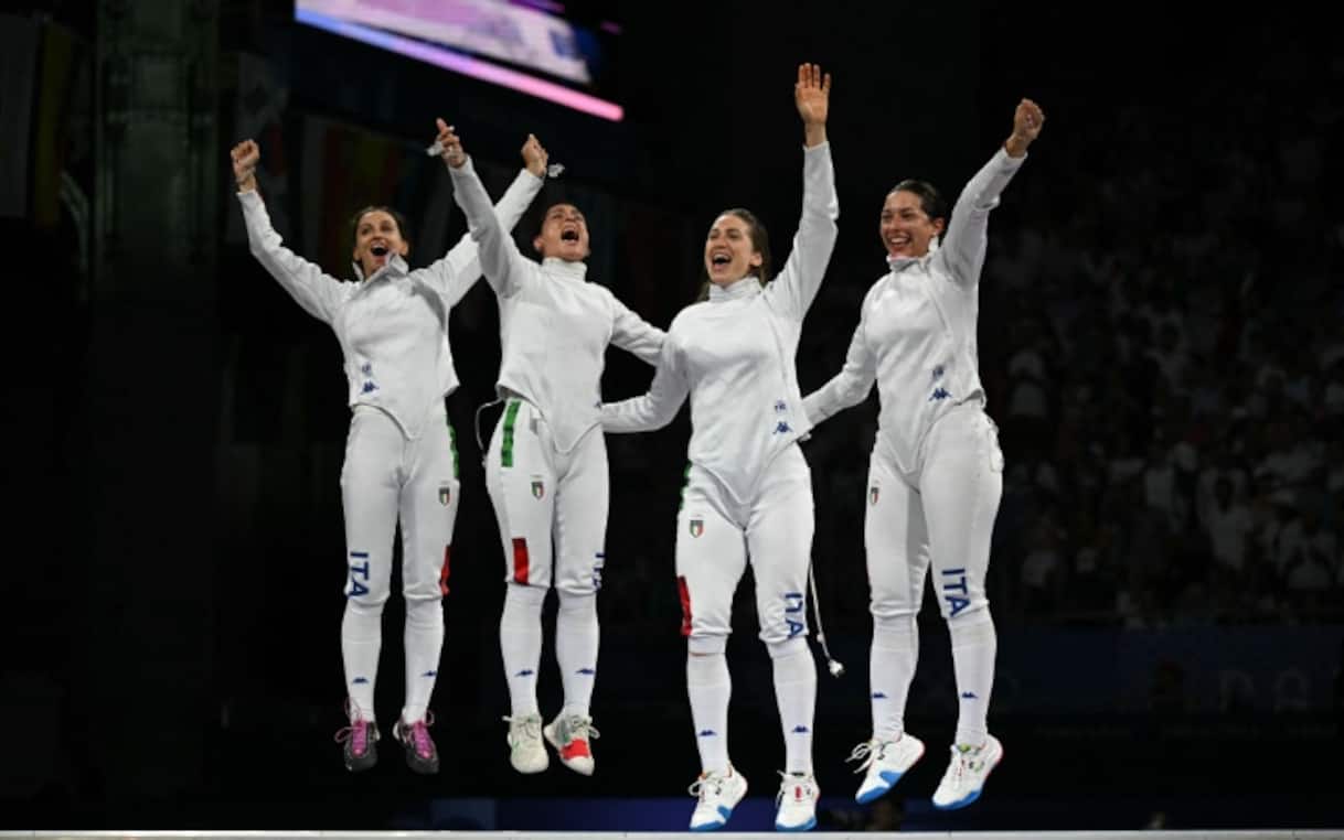 Olimpiadi 2024, Italia d'oro nella prova a squadre della spada: battuta ...