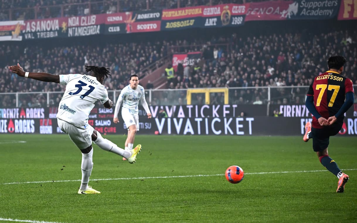 Genoa Inter 1-2, gol e highlights: decidono Bisseck e Lautaro, Chivu ...