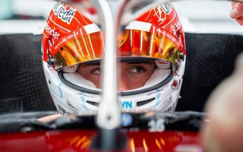 Ferrari F1 2026, Leclerc prova il sedile della nuova monoposto SF-26 ...