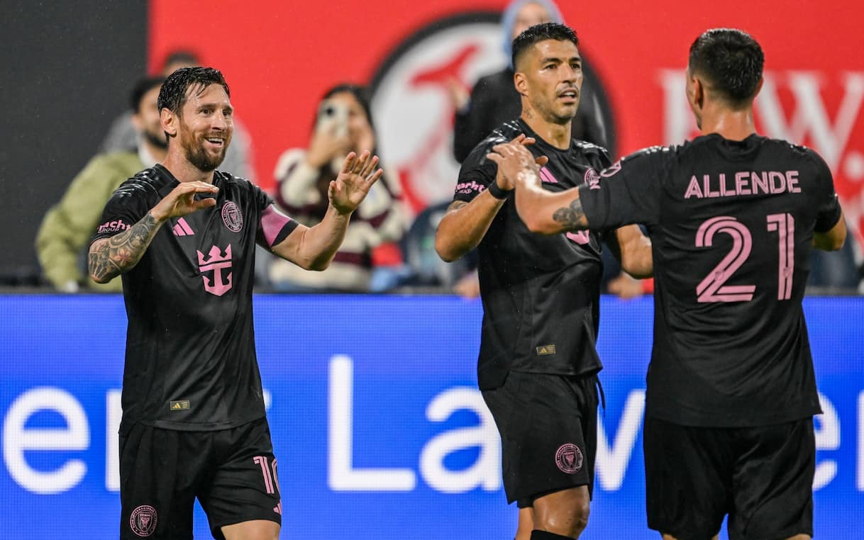 Inter Miami ai playoff: doppietta e assist di Messi contro il New York ...