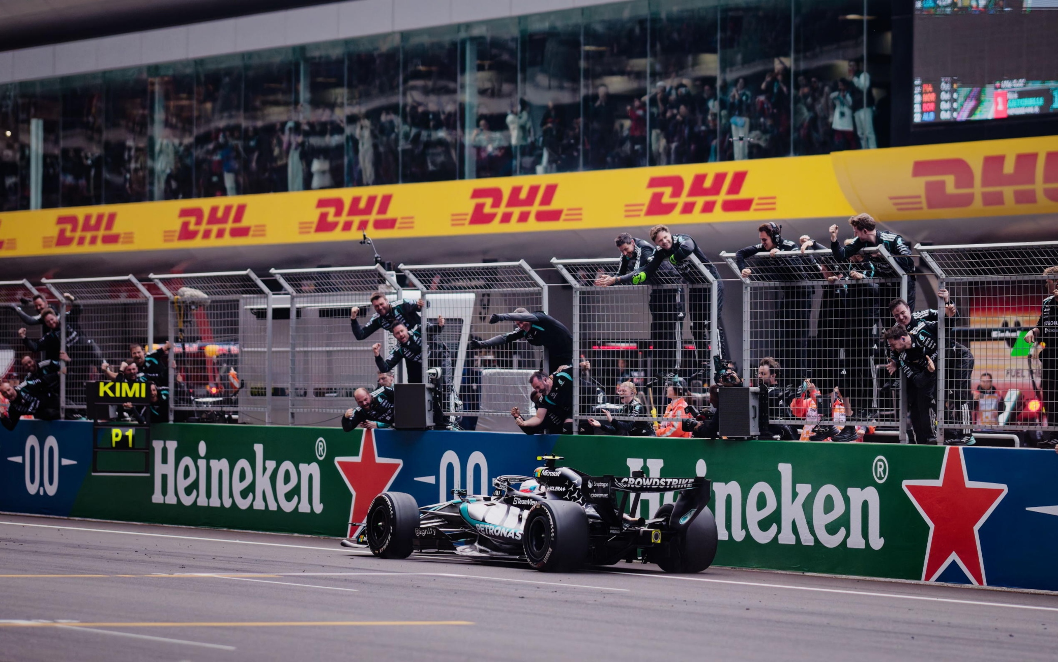 Kimi Antonelli (Mercedes), prima vittoria in F1: tutte le foto della ...