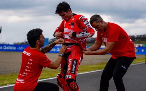 Marc Marquez vince il 9° titolo in Giappone: le FOTO più belle della ...